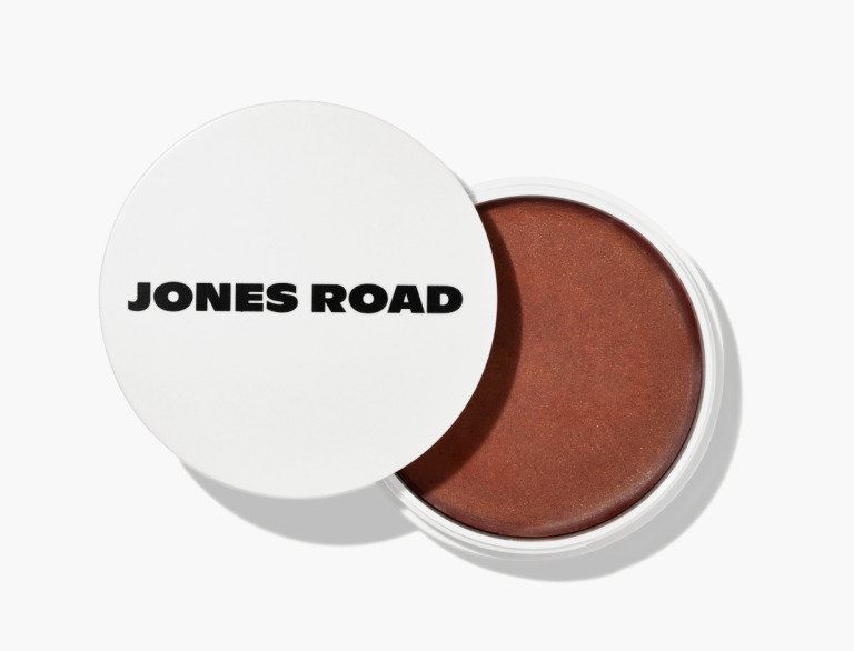 Jones Road Review: We Try These 5 Classic Products