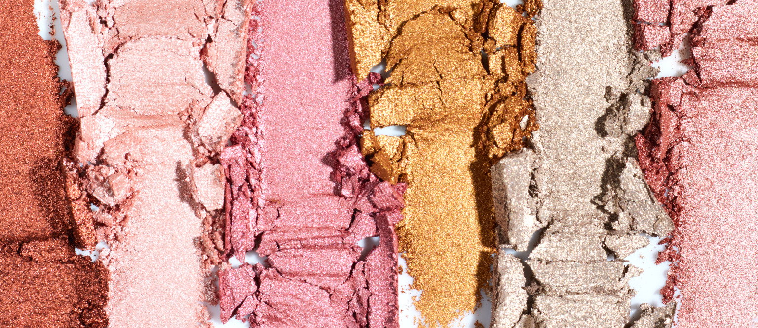 Are Our Workplace Makeup Choices Affecting Our Careers?