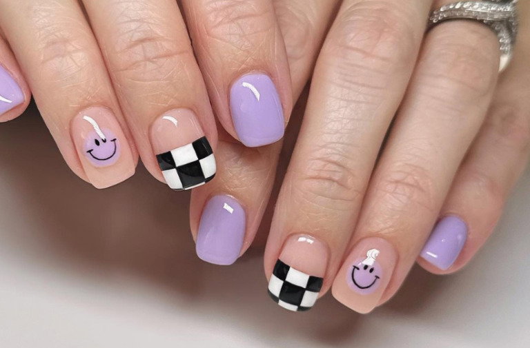 35 of the Cutest Smiley Face Nail Designs for 2024